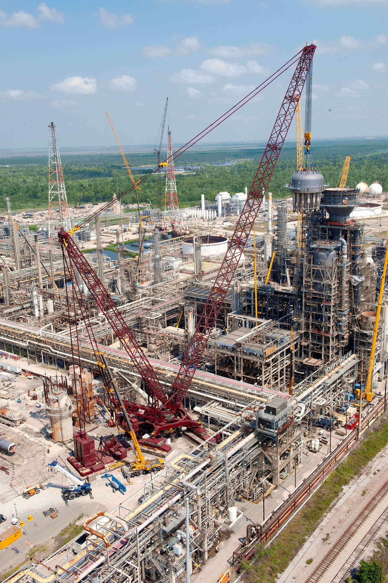 Heavy Lift Cranes | Heavy Lift Fleet