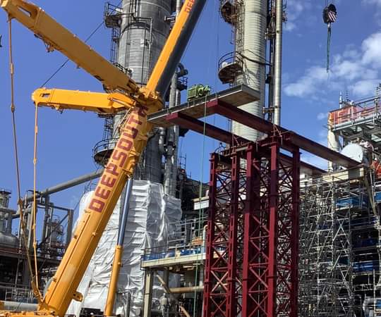 VersaCrane Heavy Lift Crane | High Capacity Crane
