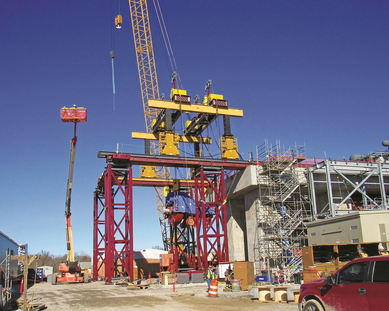 Combined Gantry Strand Jack Lift | Limited Space Heavy Lift