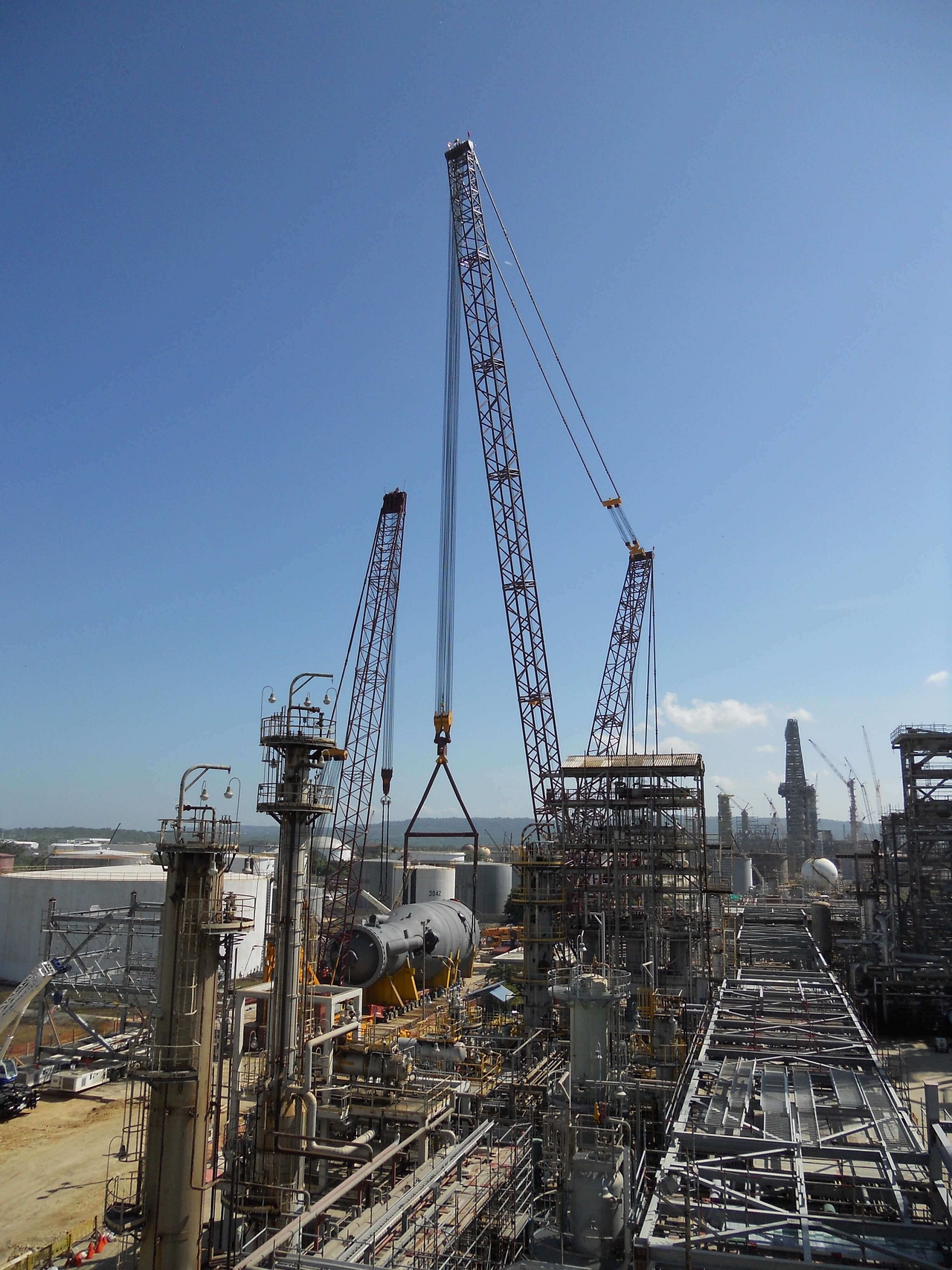 VersaCrane TC-36000 in South America | South America Heavy Lift