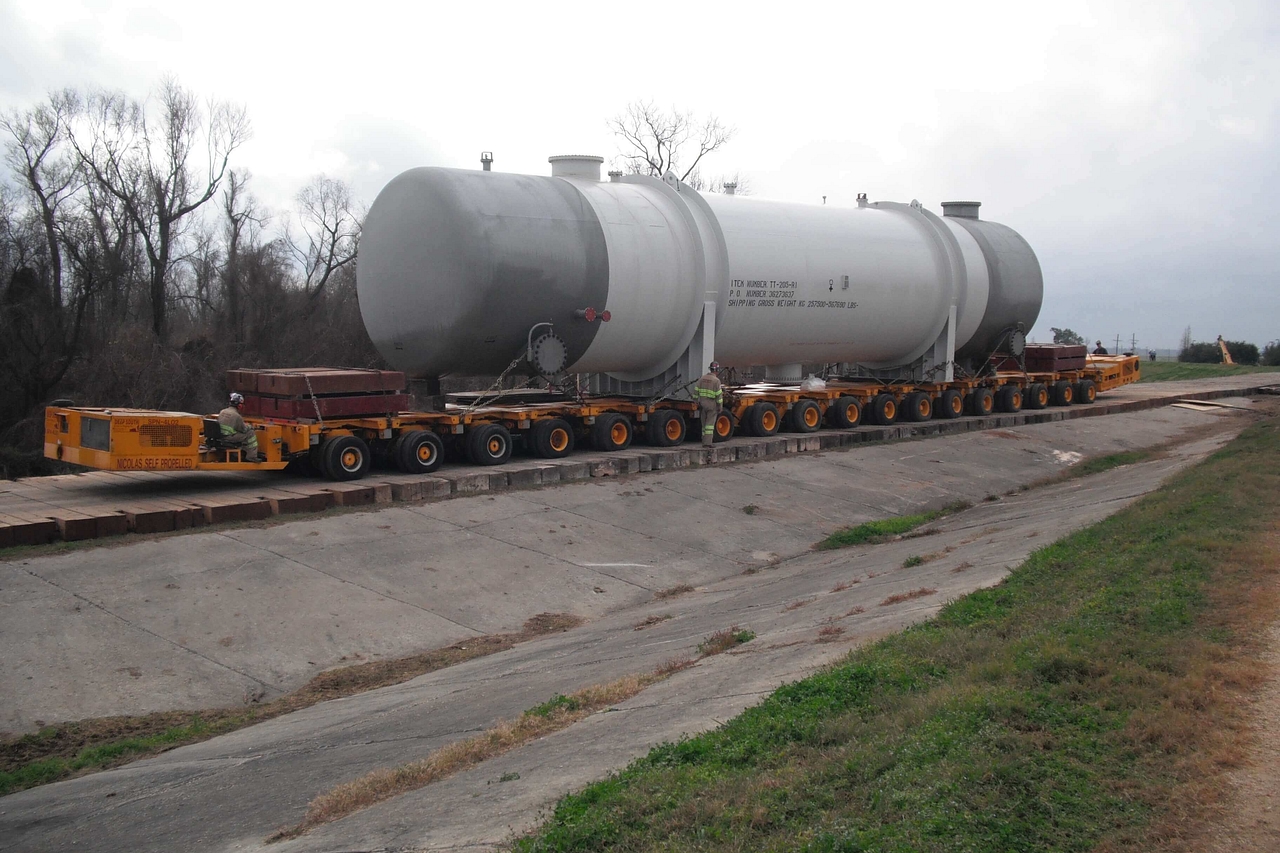 Barge Ramp Fabrication | Transport & Lift Services for Exchangers