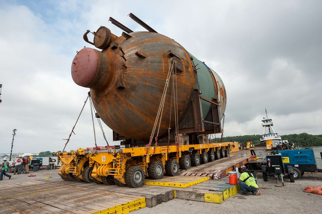 Deep South Crane | VersaCrane TC-36000 | Jack and Slide Project