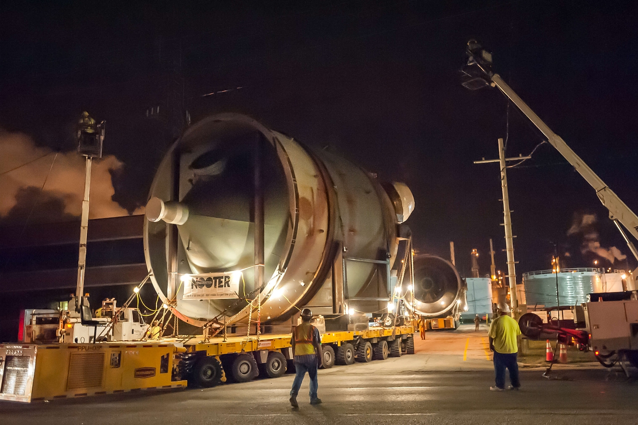 Deep South Crane | VersaCrane TC-36000 | Jack and Slide Project