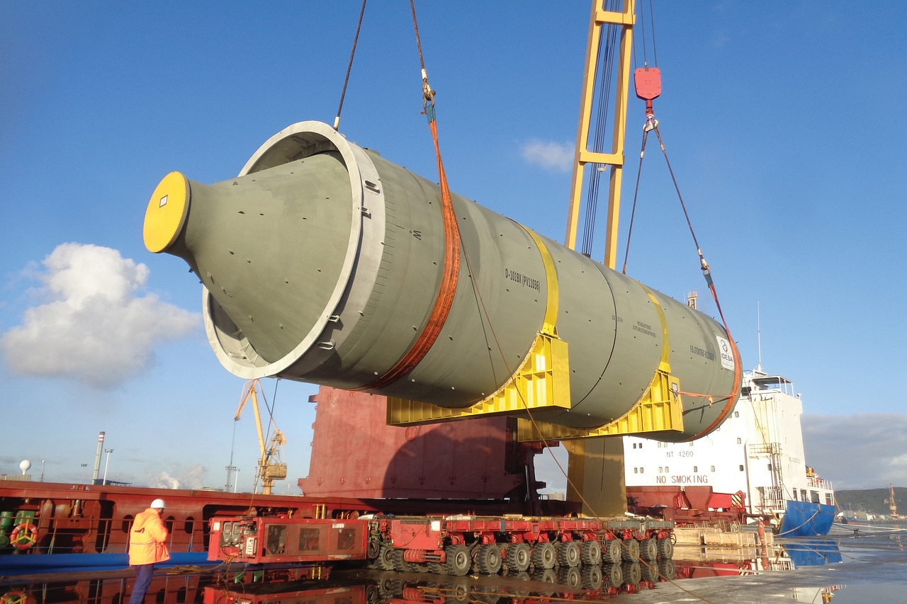 Heavy Vessel Transportation Service | Chemical Plant Vessel…
